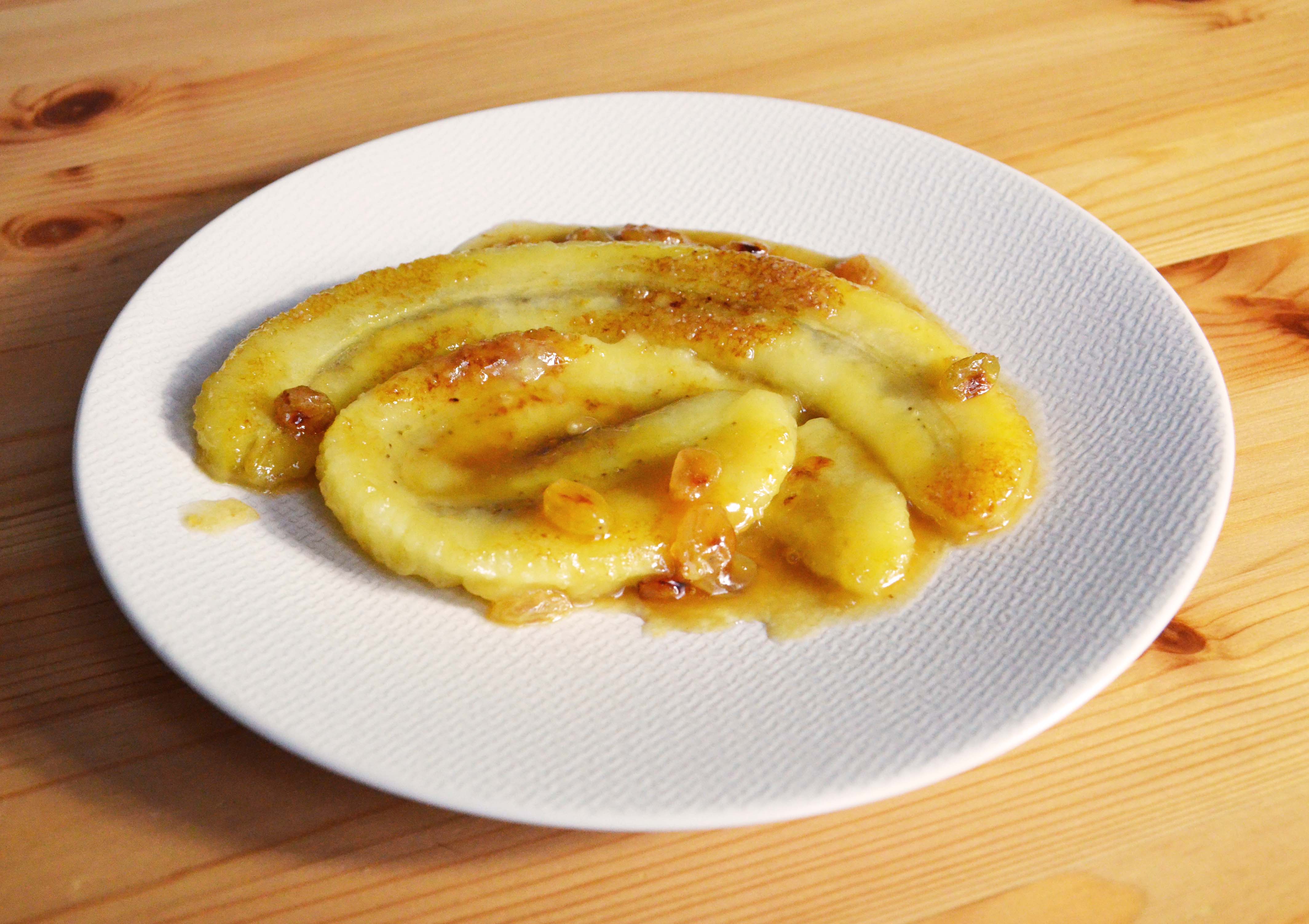 Bananes flambées au rhum - Association Miam